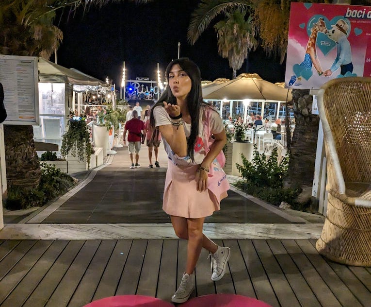 Baci Difficili, Alexia Bianchi e Veronica Villa protagoniste a Ricci di Mare